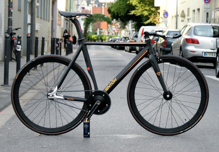 » Aventon Diamond